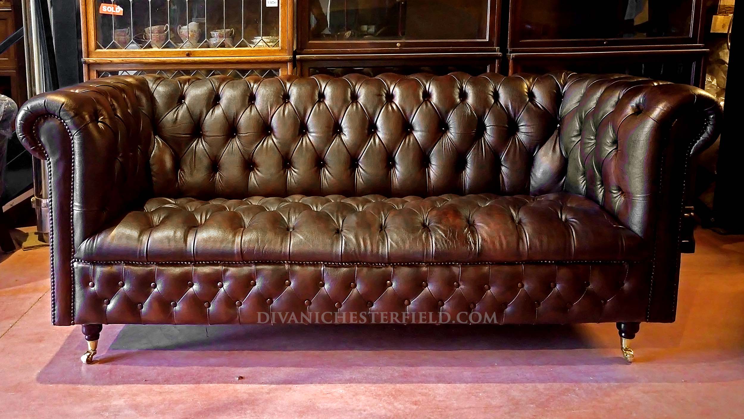 Divani Chesterfield Usati pelli Vintage Originali inglesi